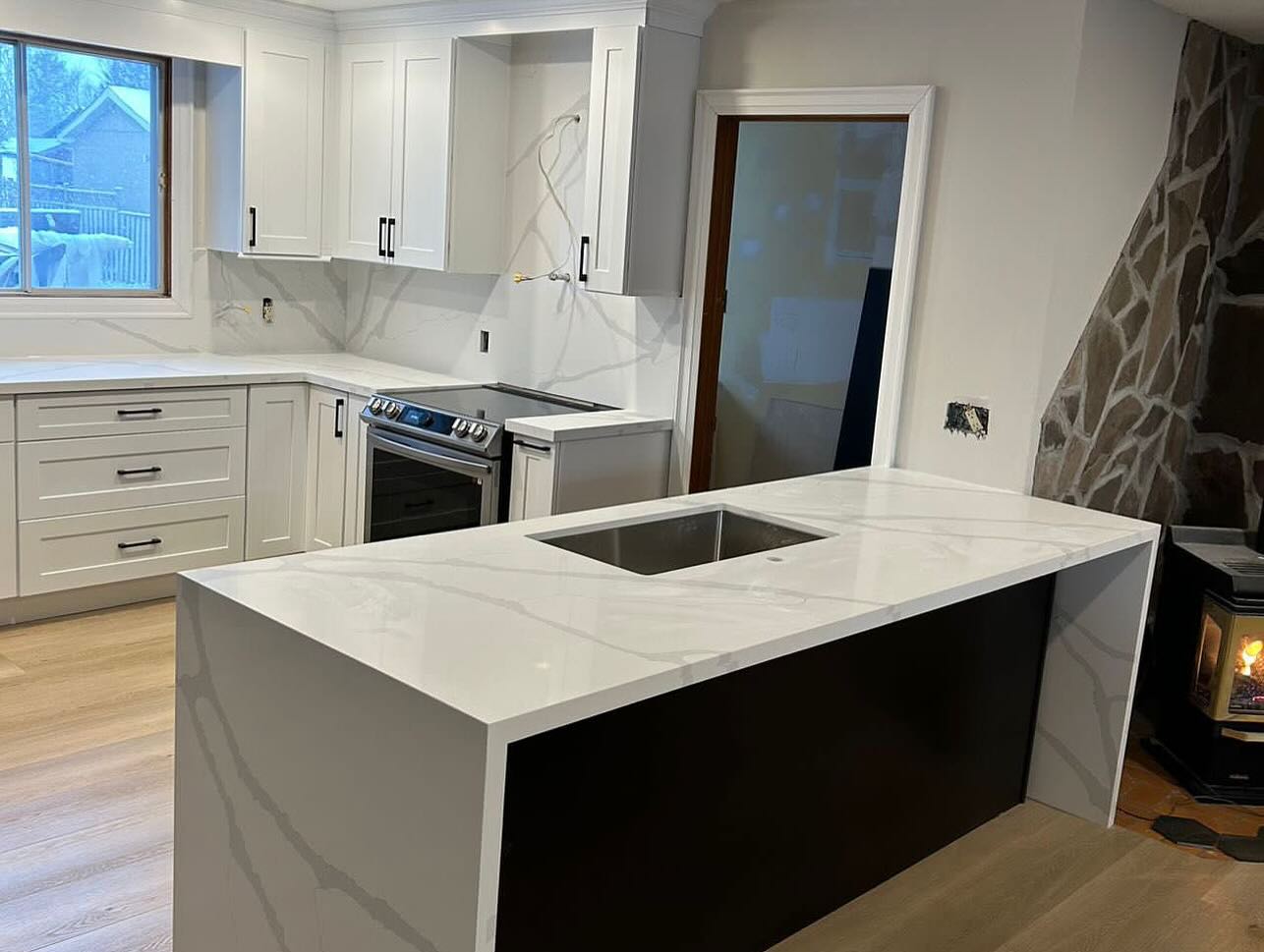 TCE Stones - Intact Kitchen and Renovation | CALL: +1 (647) 375 0959